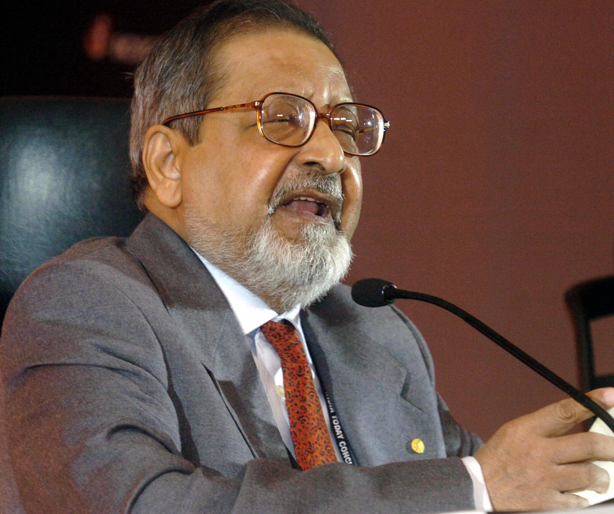 V.S. Naipaul, Trinidad-born British author and Nobel Literature ...